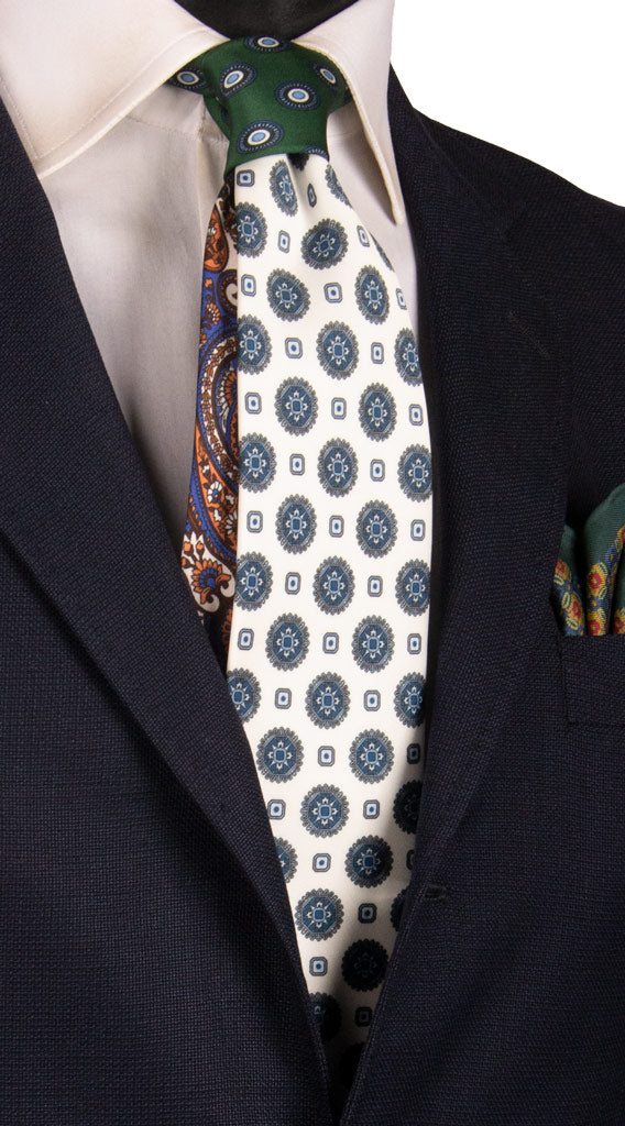 Cravatte Sartoriali con Nodo in Contrasto | Shop Online